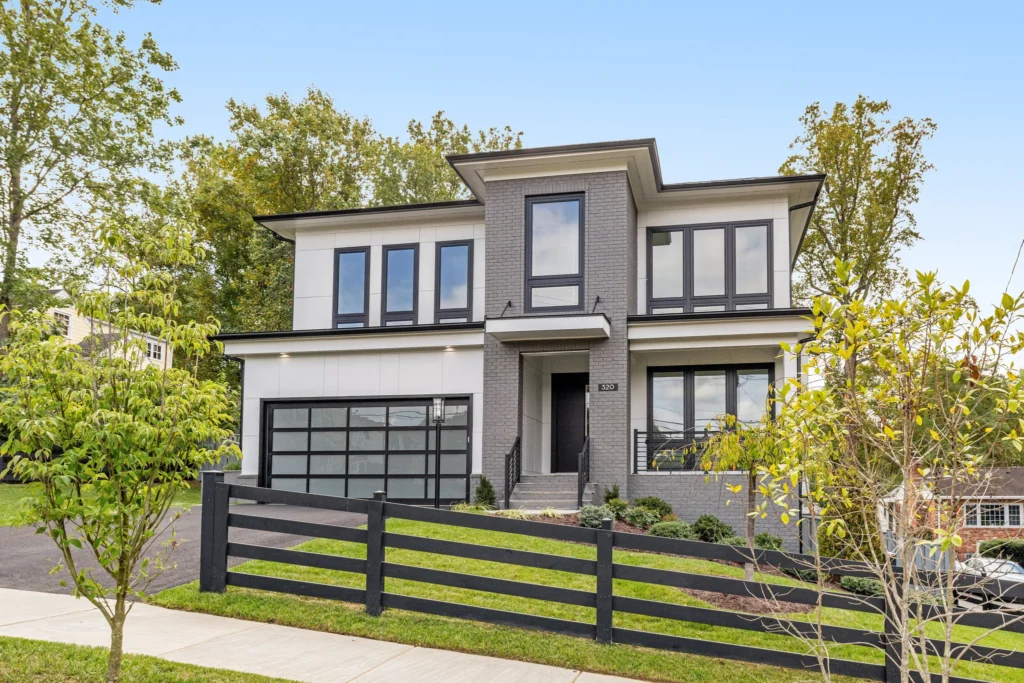 320 Center Street N, Vienna | Premier Homes Group VA